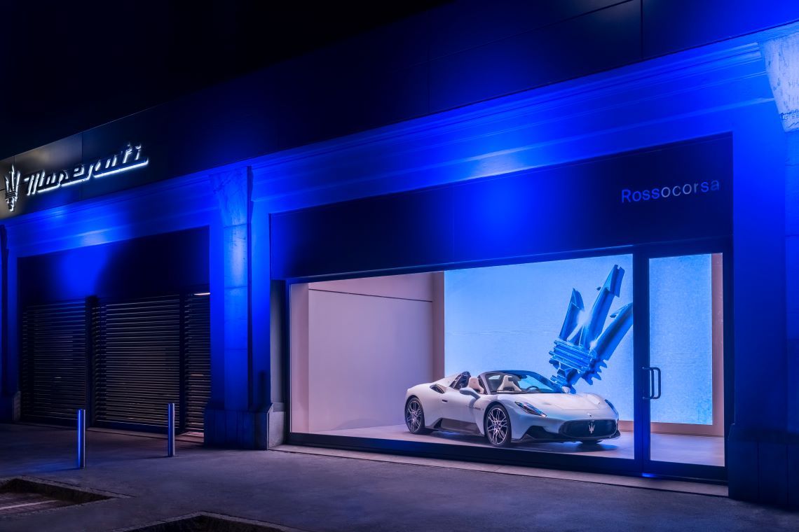 Maserati unveils its world's first new store concept - AutoBookMobile
